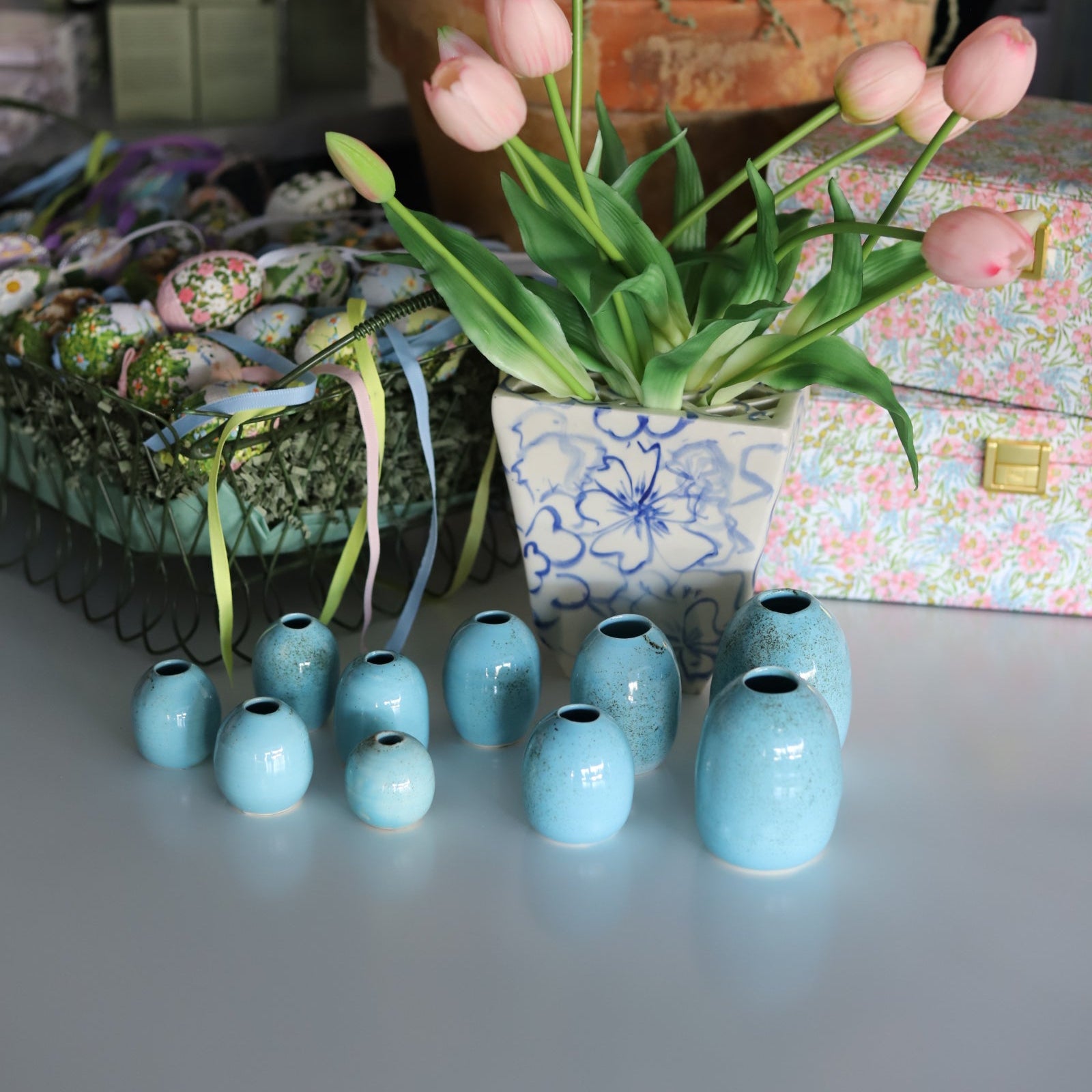 Egg Vases – Stovall Collection